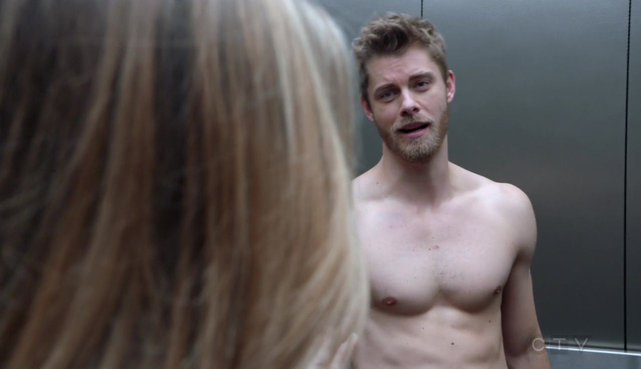 Alexissuperfans Shirtless Male Celebs Luke Mitchell Shirtless In Blindspot Season 3 Ep 14