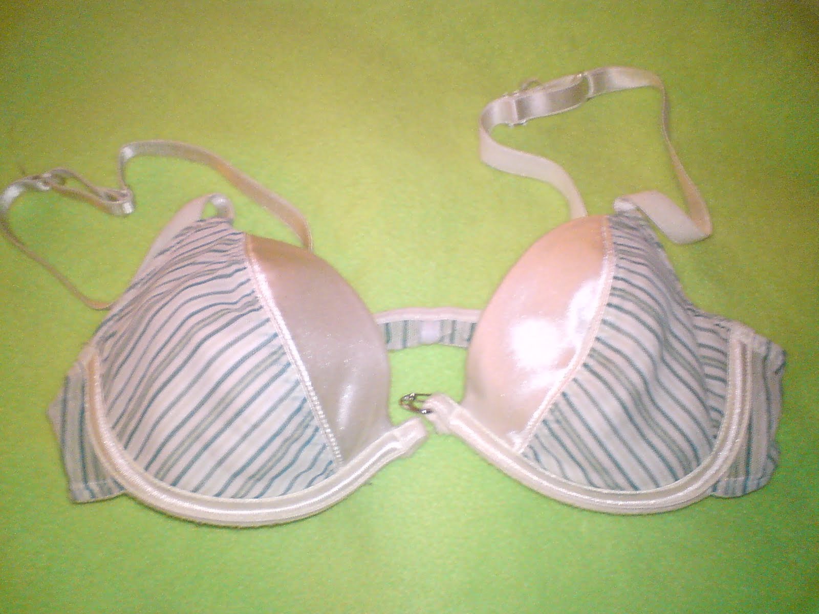 Im Not A Girly Girl Suerte K Mis Pechos Sean Pequeños