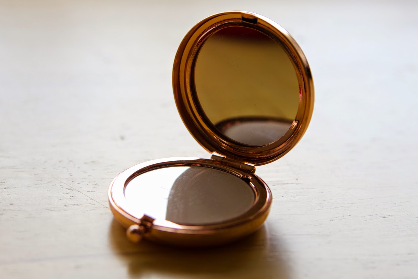 Lady In Red - Bésame Cashmere Powder Signature Compact from Bésame at ...