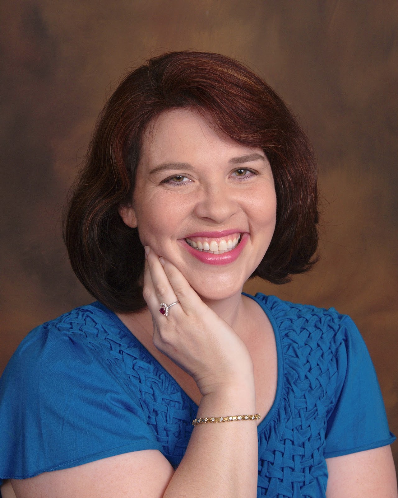 Intoxicated by Books: Blitz | Loving Lachlyn by: R.E. Butler