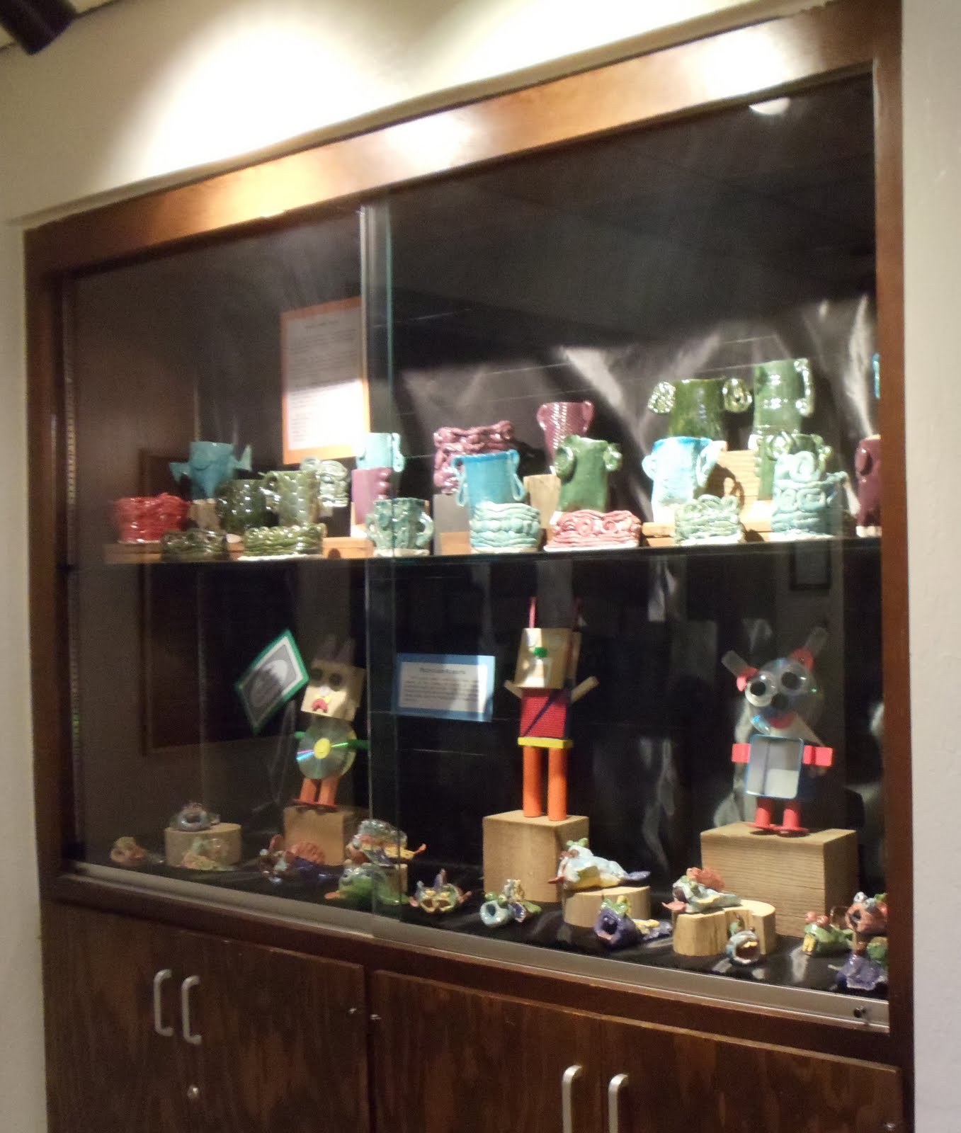 Hands, Head 'n Heart in the Artroom: Art Displays