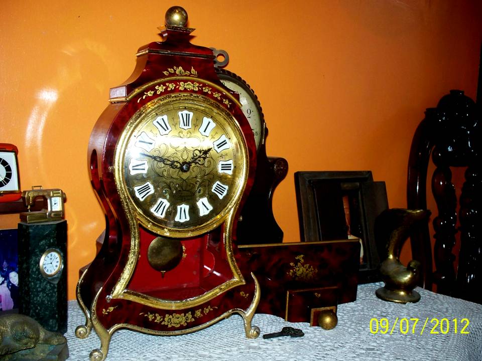 Waktu Luang.........: SOLD - Bucherer and Eluxa, Swiss Made Bracket ...