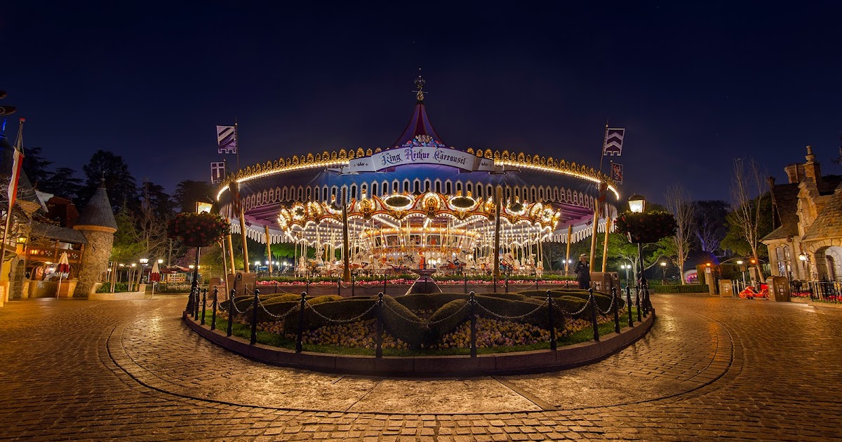 Carrousel at the Center