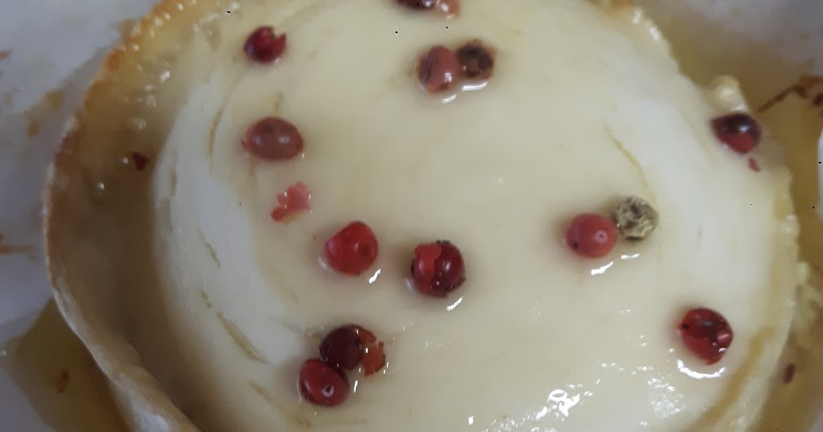 Queijo Chévre com mel e pimenta rosa