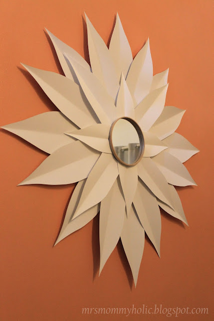 MrsMommyHolic: DIY Sunburst Mirror (made from poster board)