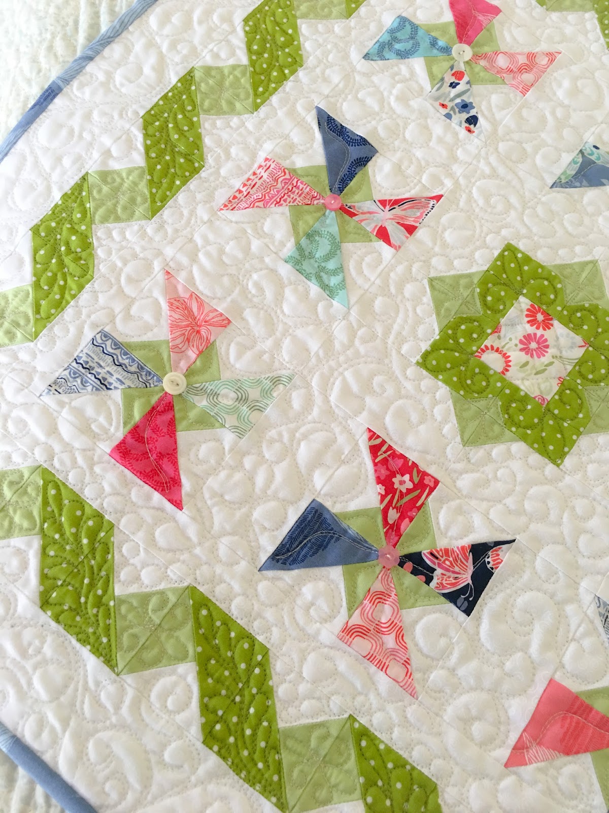 Carried Away Quilting: New pattern: Summer Breeze, a mini charm pack quilt