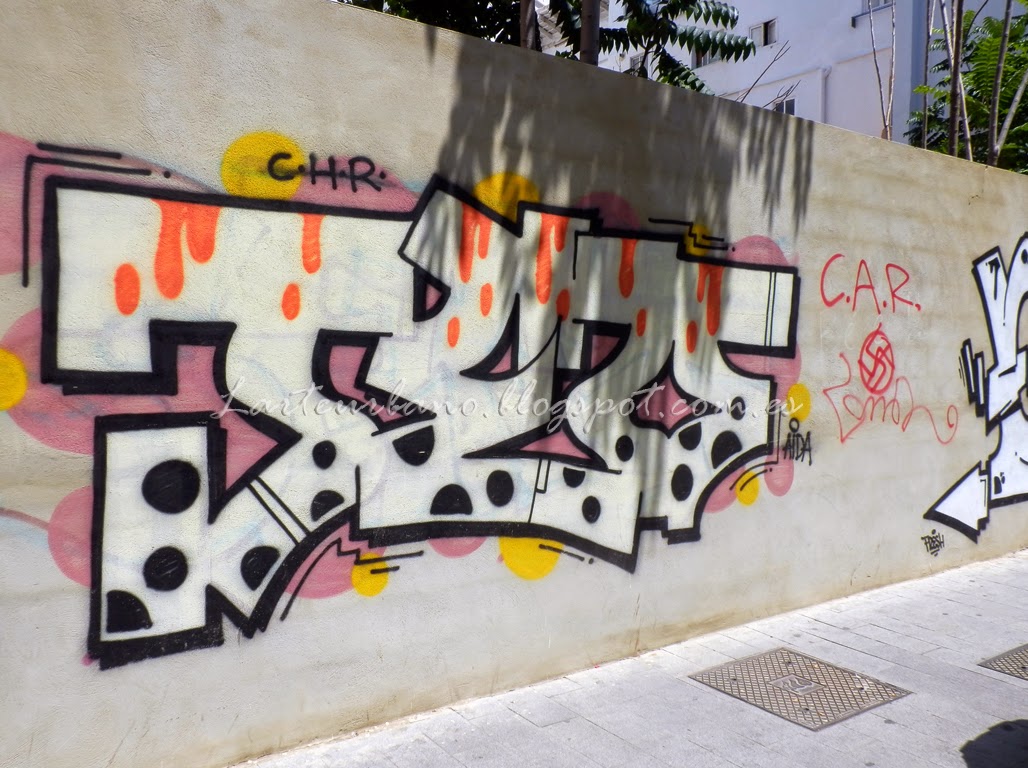 @photojo53: street art en Russafa (6)