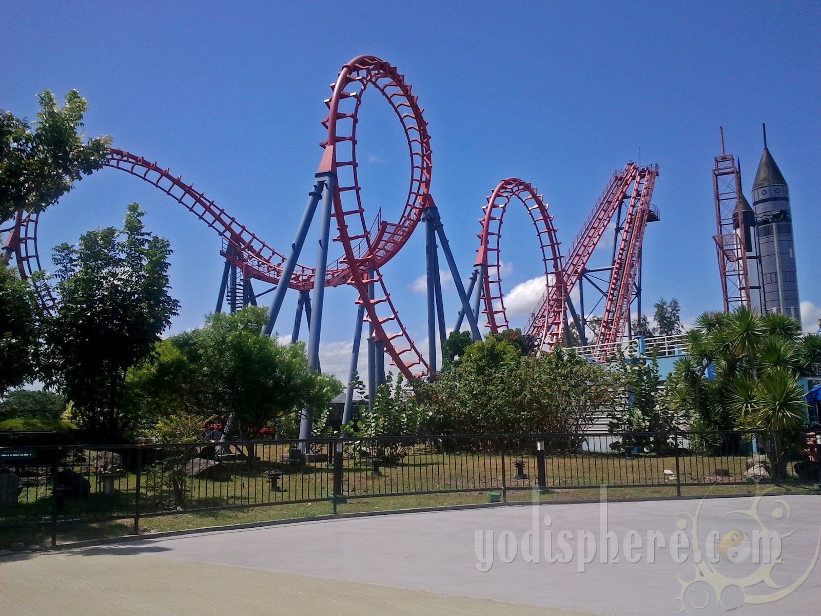 Enchanted Kingdom in Laguna » Can You Imagine Life Without Magic ...