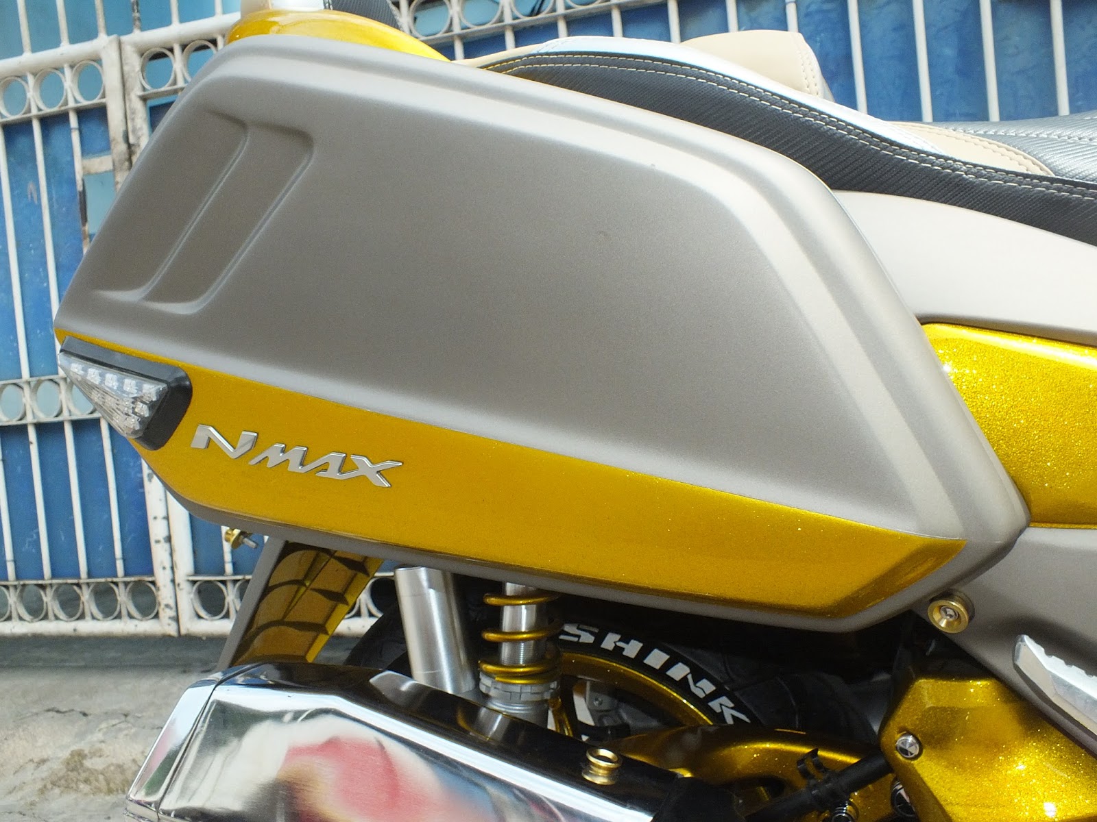 Ngecat MOTOR: YAMAHA NMAX CUSTOM CAT Pesanan Mr. Echwan Jakarta