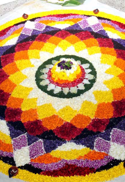 Onam Pookalam 2011 | Hindu Blog