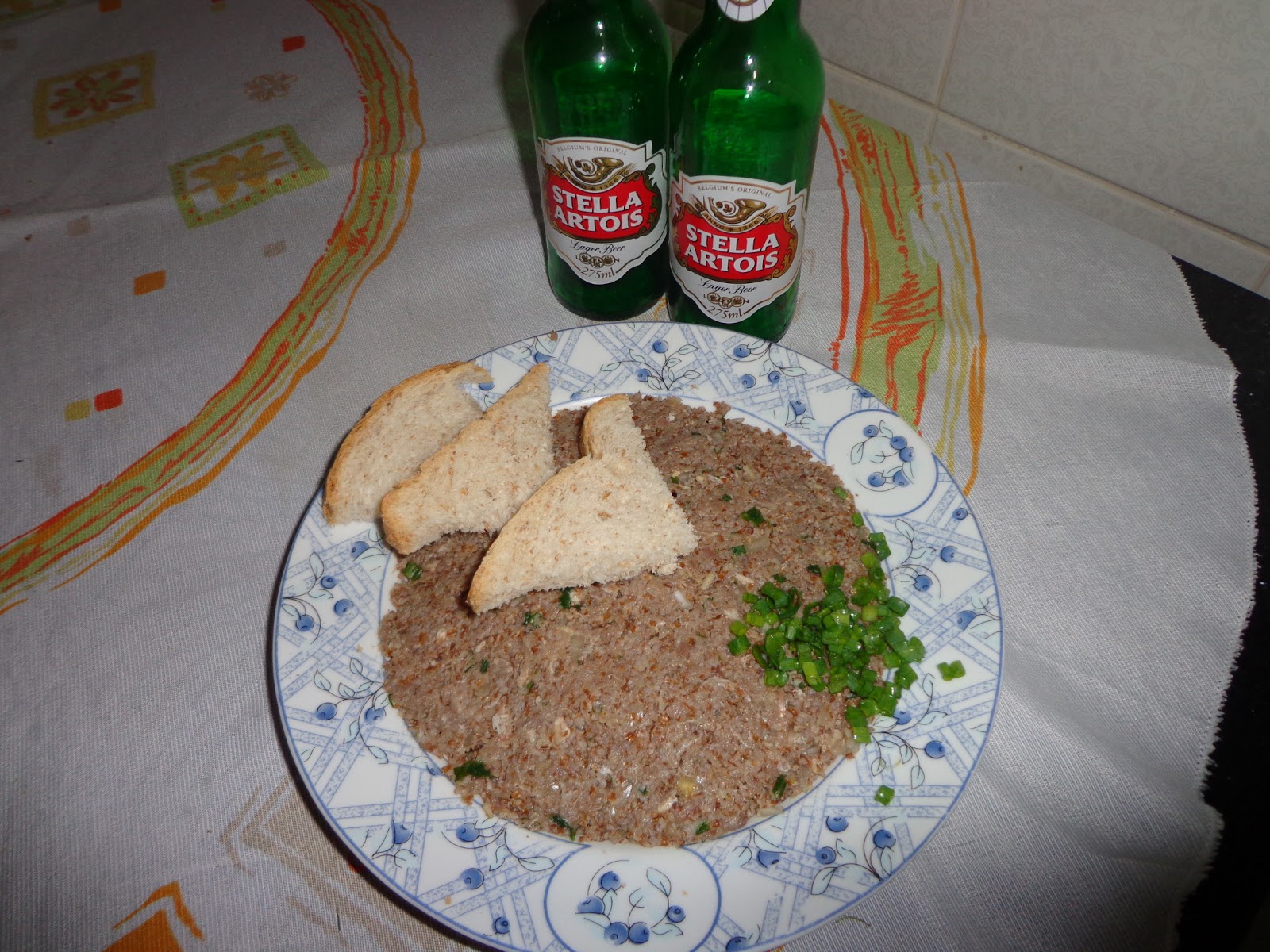 O PODEROSO GLUTÃO: SÉRIE - GLUTÃO NA COZINHA - KIBE CRU