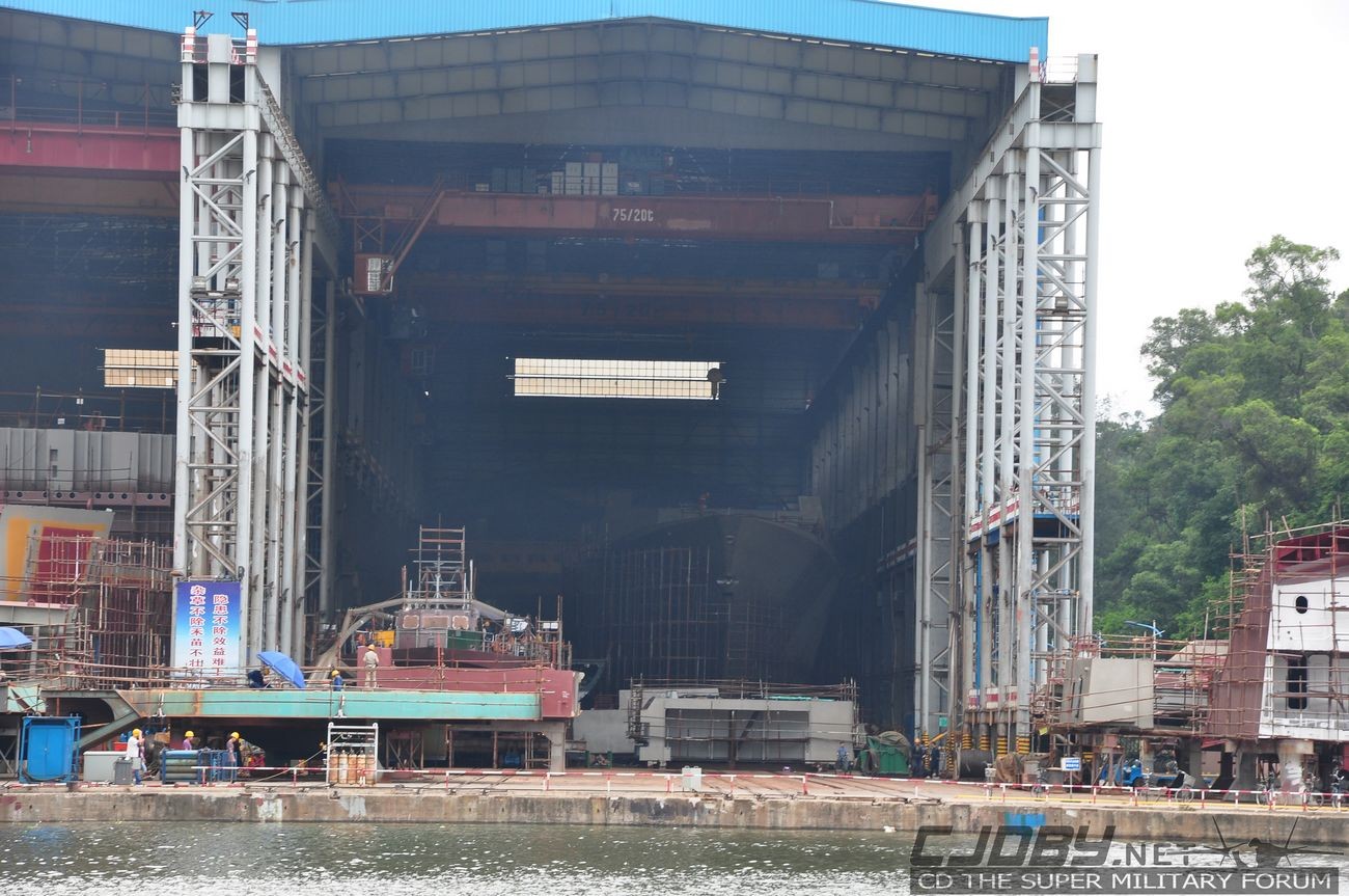 China Defense Blog: Unexpected -- Type 035 Ming class submarine under ...