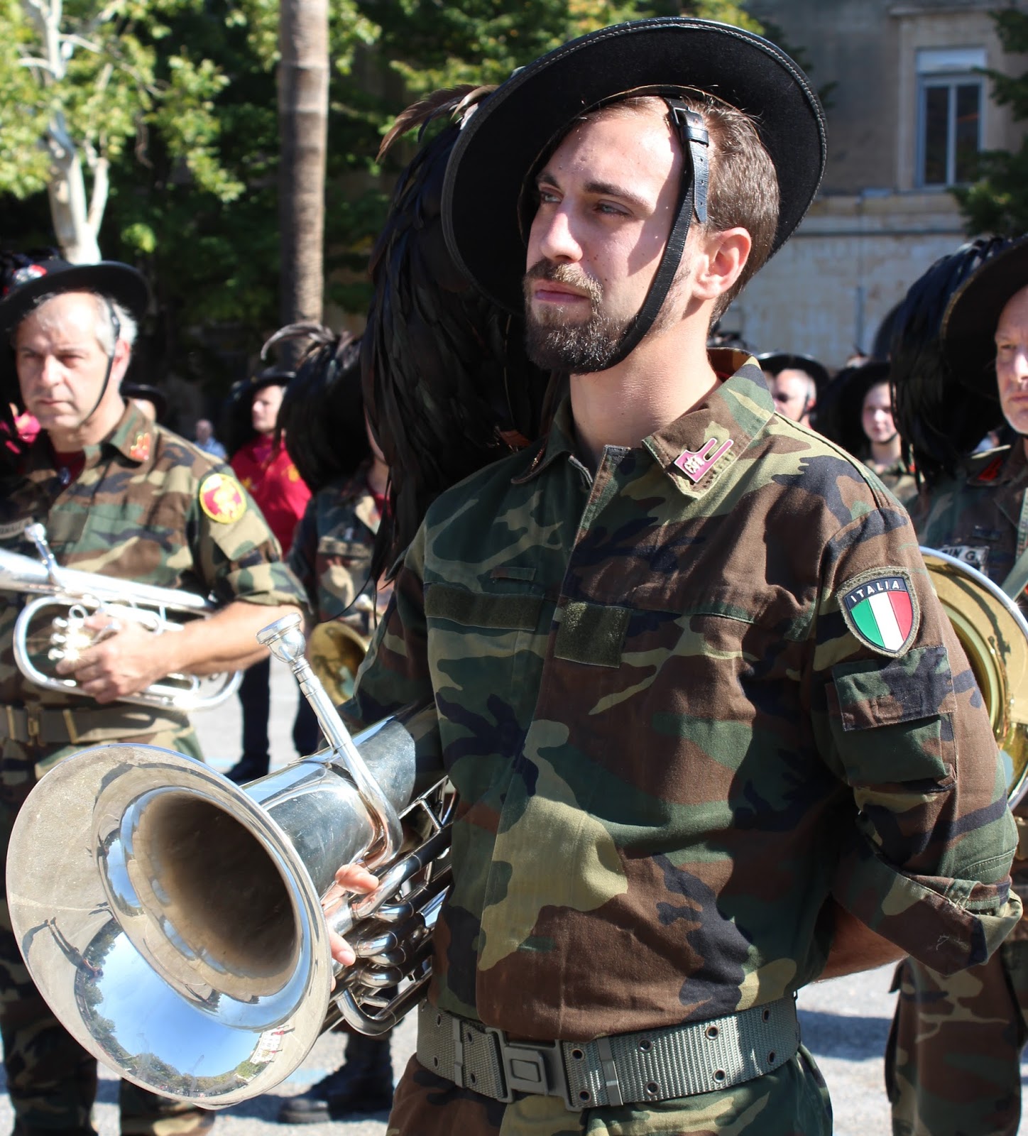 Fanfara Bersaglieri A. Caretto di Melzo: "fanfaroni"