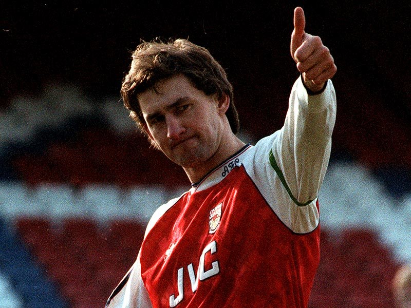 Somewhere futbol: Estrella de los 80 y 90: Tony Adams