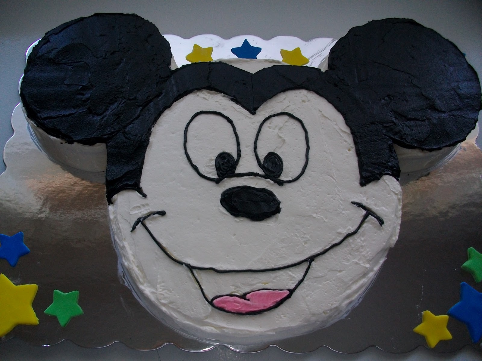 CAKES BY SHAMEKA: Mickey Mouse Cake