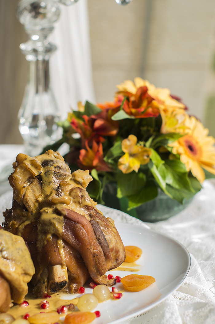 Las recetas de Manu: CODILLO DE CERDO ASADO Y LACADO A LA CERVEZA