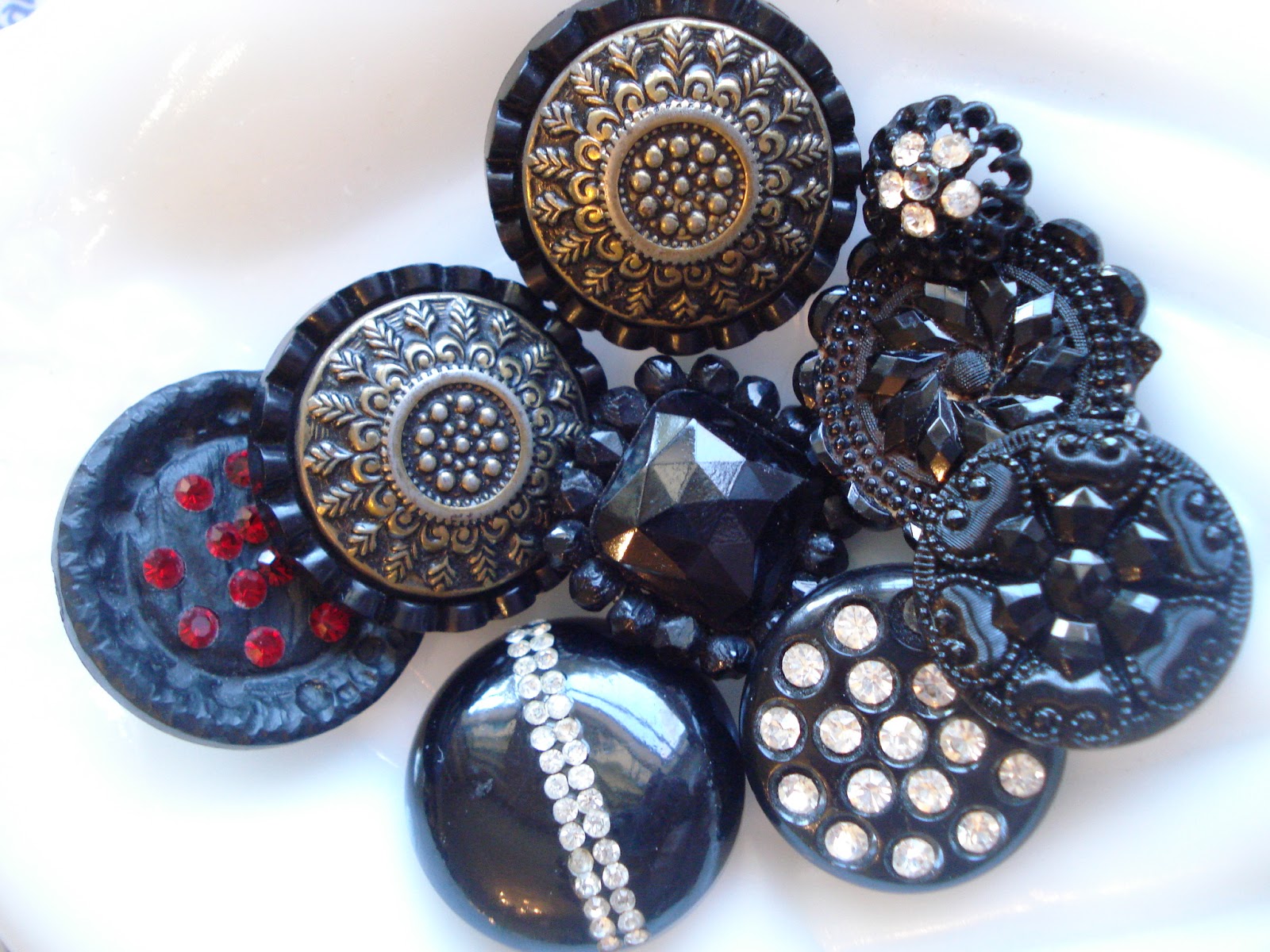 Black Jet Buttons