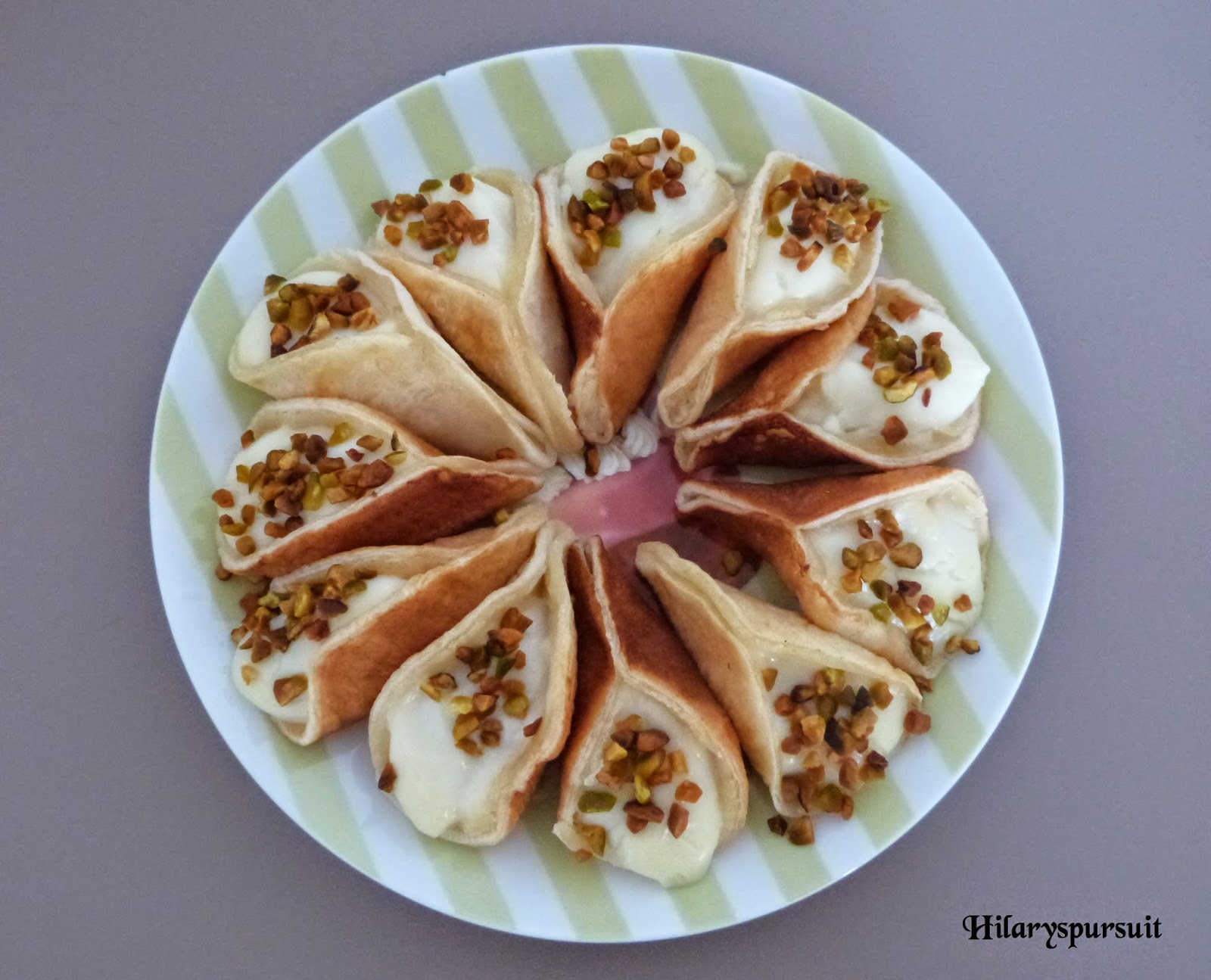 Dans la cuisine d'Hilary: [Escapade Libanaise] Katayef kachta ...