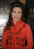 Devi Permatasari | indonesian artist PROFILE AREA
