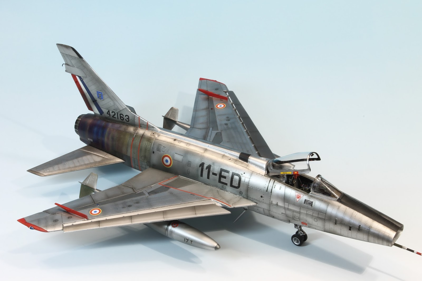 Istvan Michalko's scale models: NORTH AMERICAN F-100D "SUPER SABRE ...