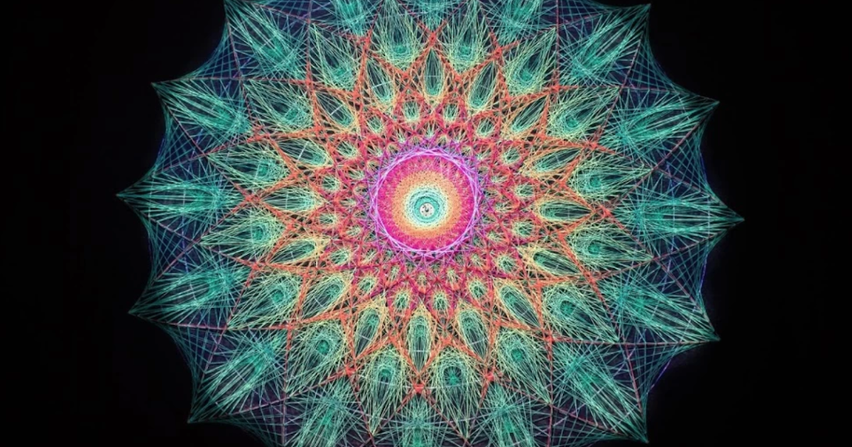 Quick Inspiration: String Art | ExhibiTricks: The Museum Exhibit Design ...