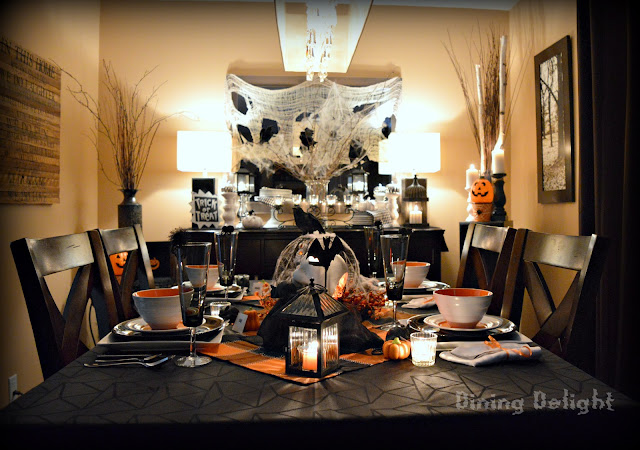 Dining Delight: A Very Scary Halloween Tablescape
