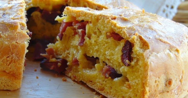 Folar salgado de carne - Receitas de pecados no prato