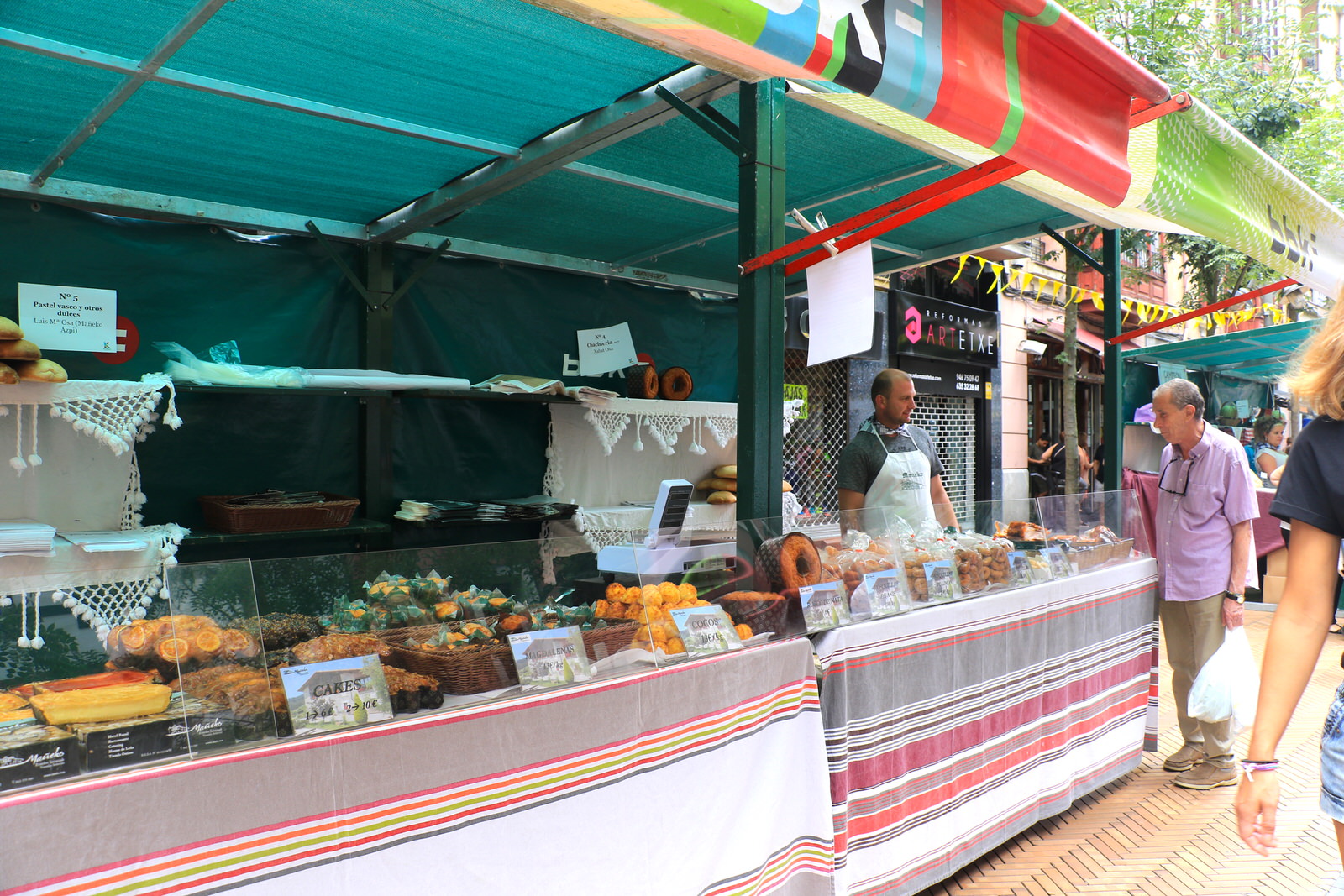 Las fiestas viven un último domingo multitudinario con la feria agrícola