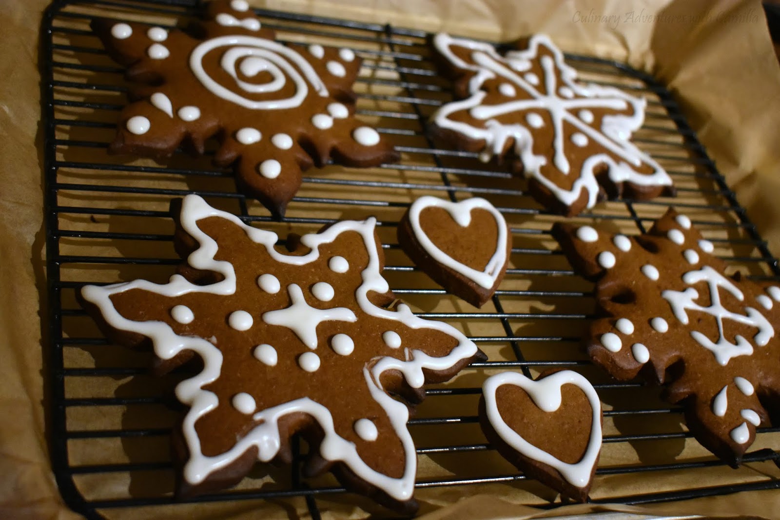 Pierniczki (Polish Gingerbread Cookies) #EattheWorld