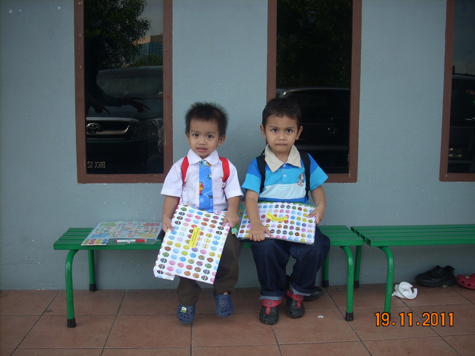 HIWAR: Gambar sekitar hari penyampian hadiah tadika Sri Ayesha 2011