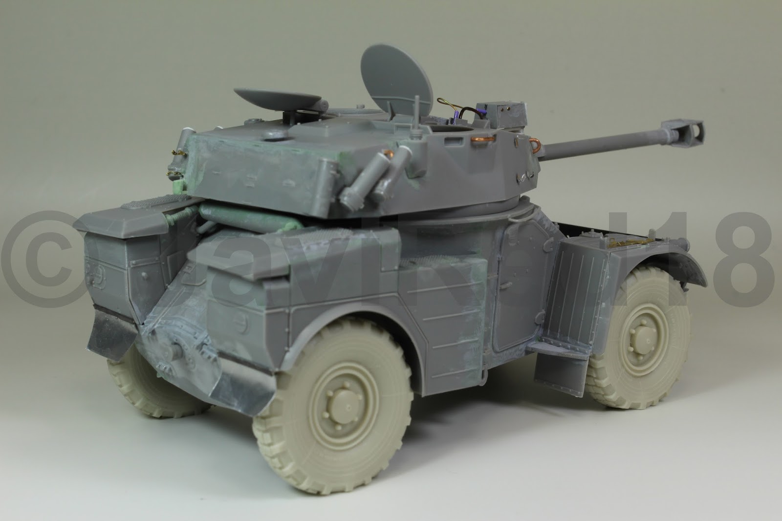 WAR MACHINES: PANHARD AML-90 GULF WAR