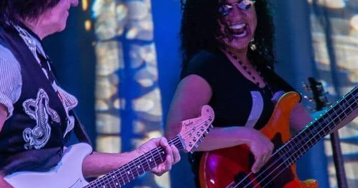 A Purple Day in December: "Get Yo Groove On" - Interview with Rhonda Smith