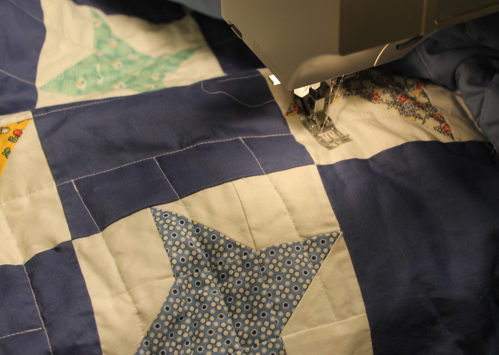 Lilyquilt: Cross Quilting Pattern (Tutorial)