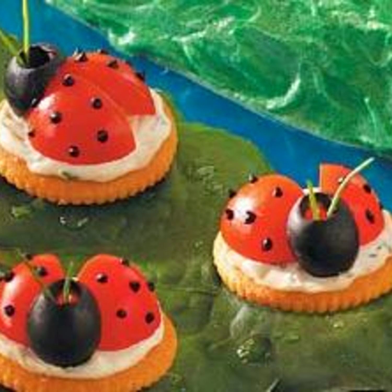 Ladybugs Cracker Appetizers