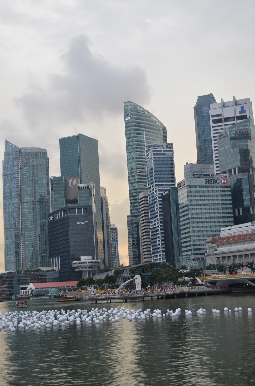 Our Journey : Singapore Esplanade Mall - Theater on the Bay