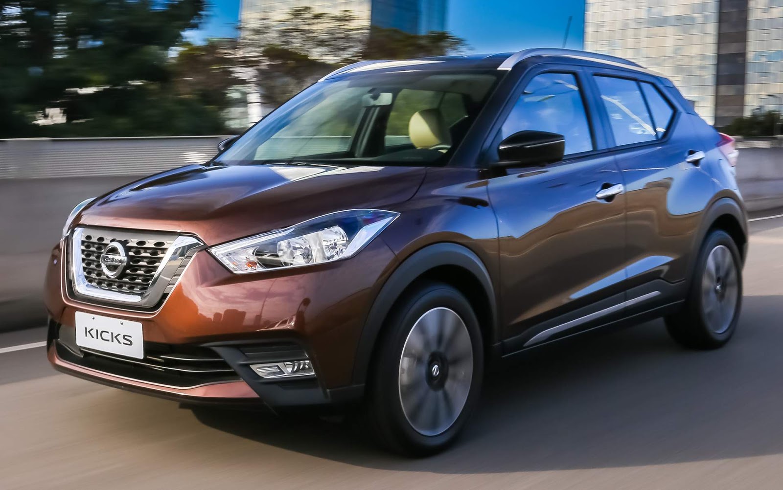 Nissan Kicks 2018: vídeo, consumo, versões e preços