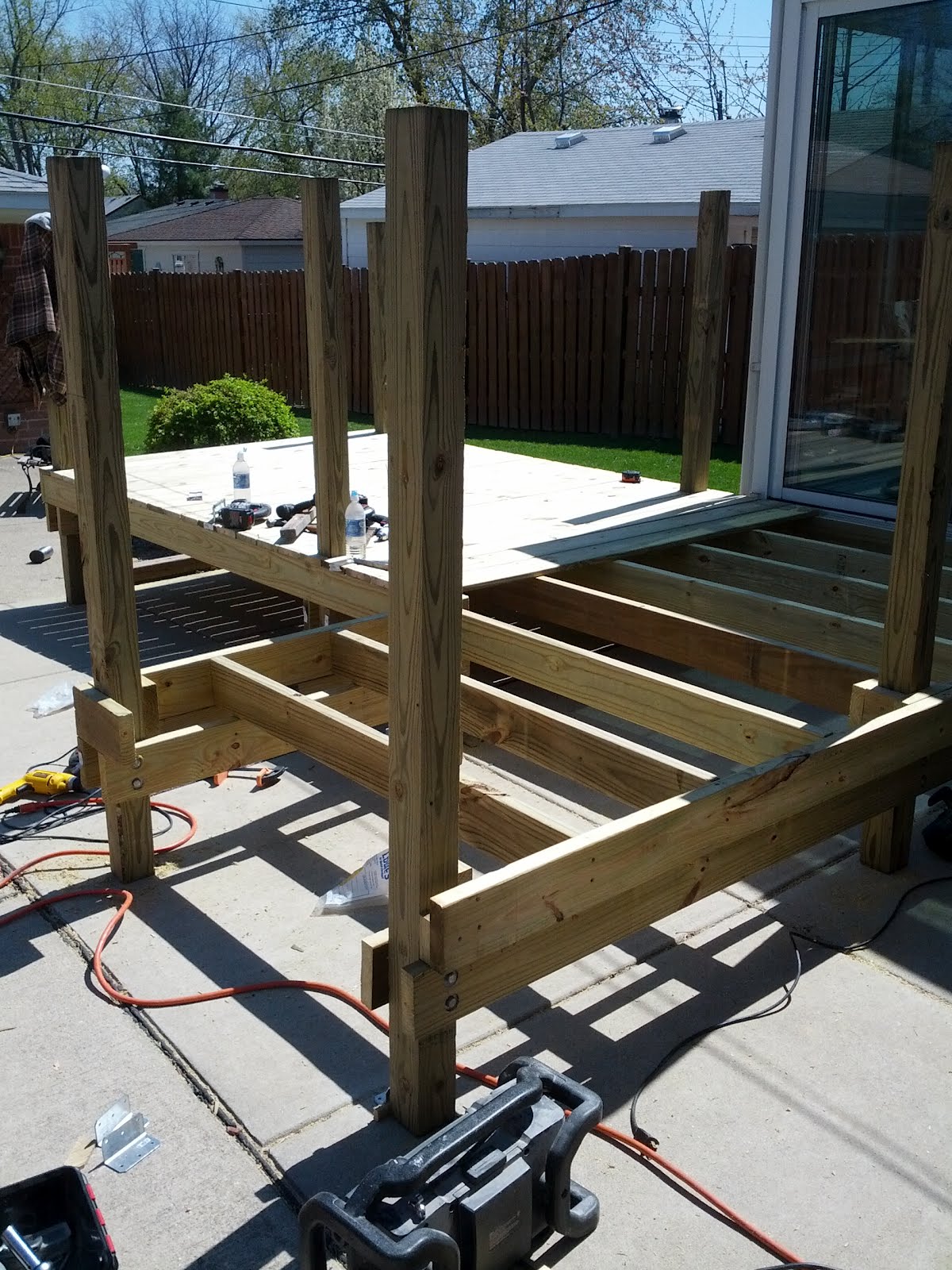 !TOP VALUE CONSTRUCTION LLC!: Deck Job Halfway Done