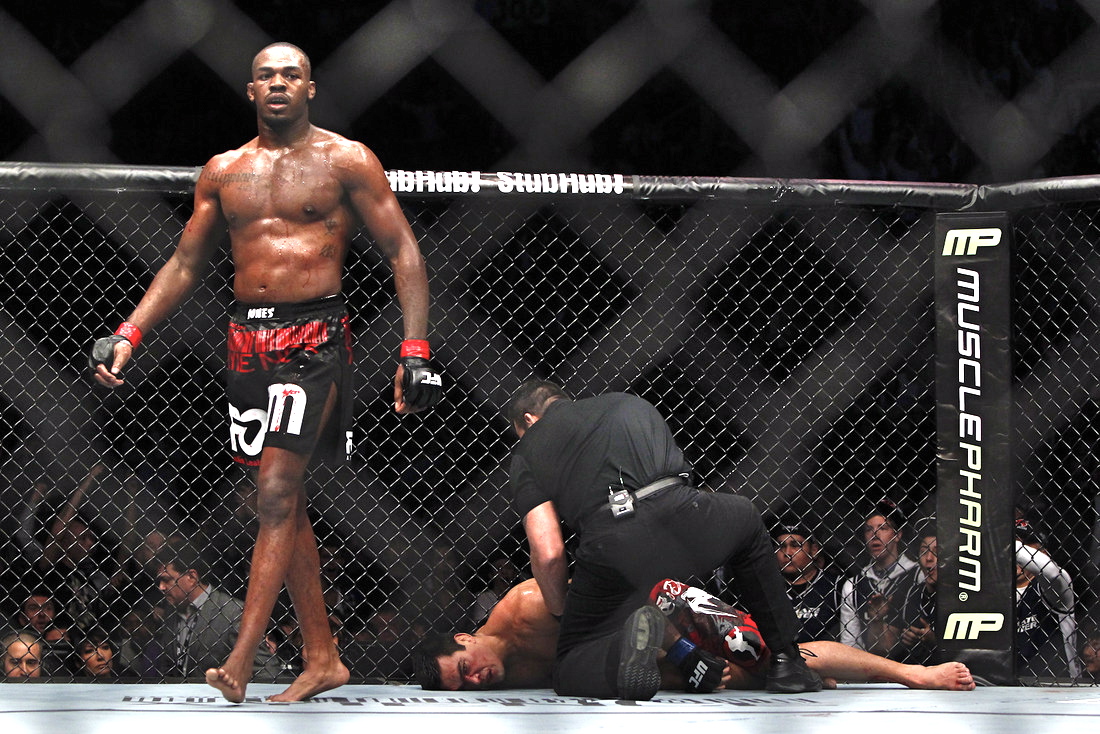 Standing Ovation: Jon Jones ~ Gym Class All Stars