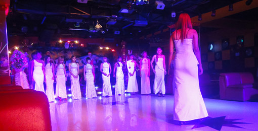 Burma holiday beaches mountains travel in Myanmar plus shopping: JJ ...