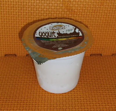 Yoghurt Cup 120ml Rasa Jambu - SUSU FAPET IPB