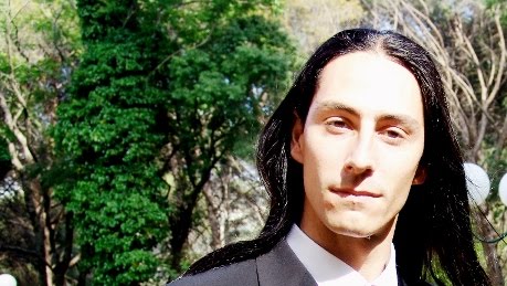 Seguir la pista: Nos visita el poeta José Cabrera