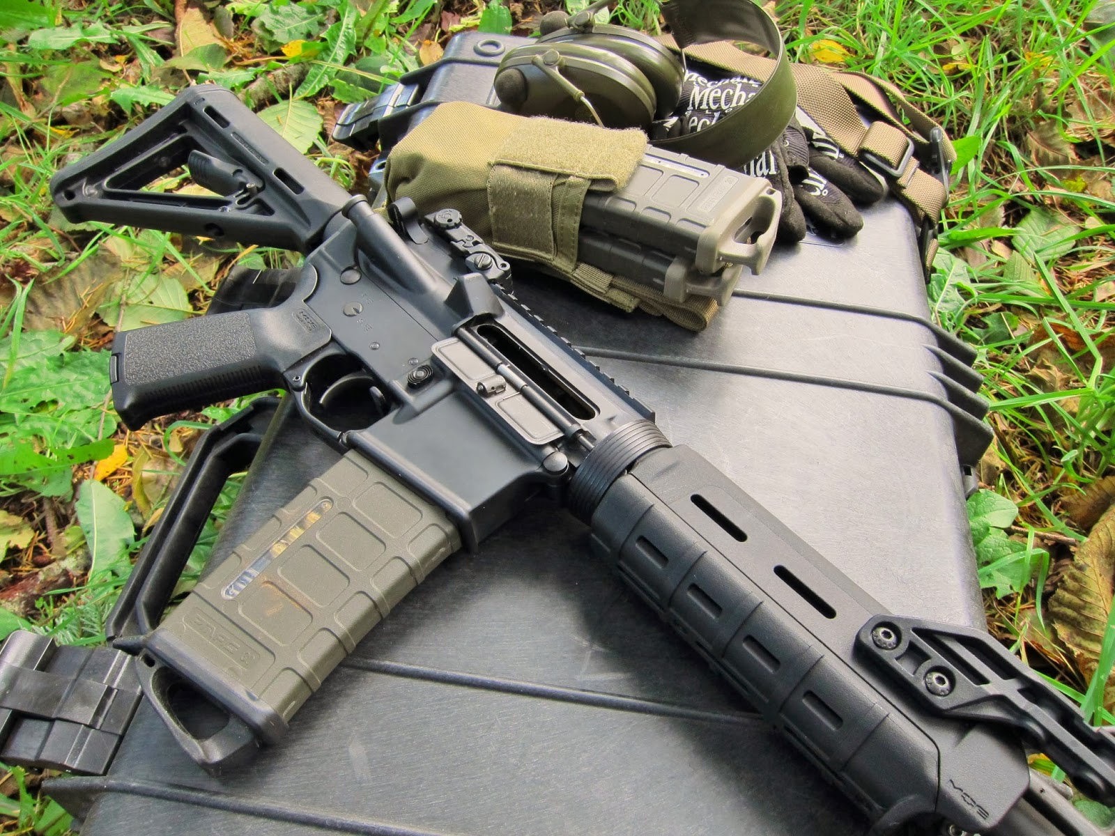 Red Crow Gear: Light Weight AR-15 Setup (On a Budget)