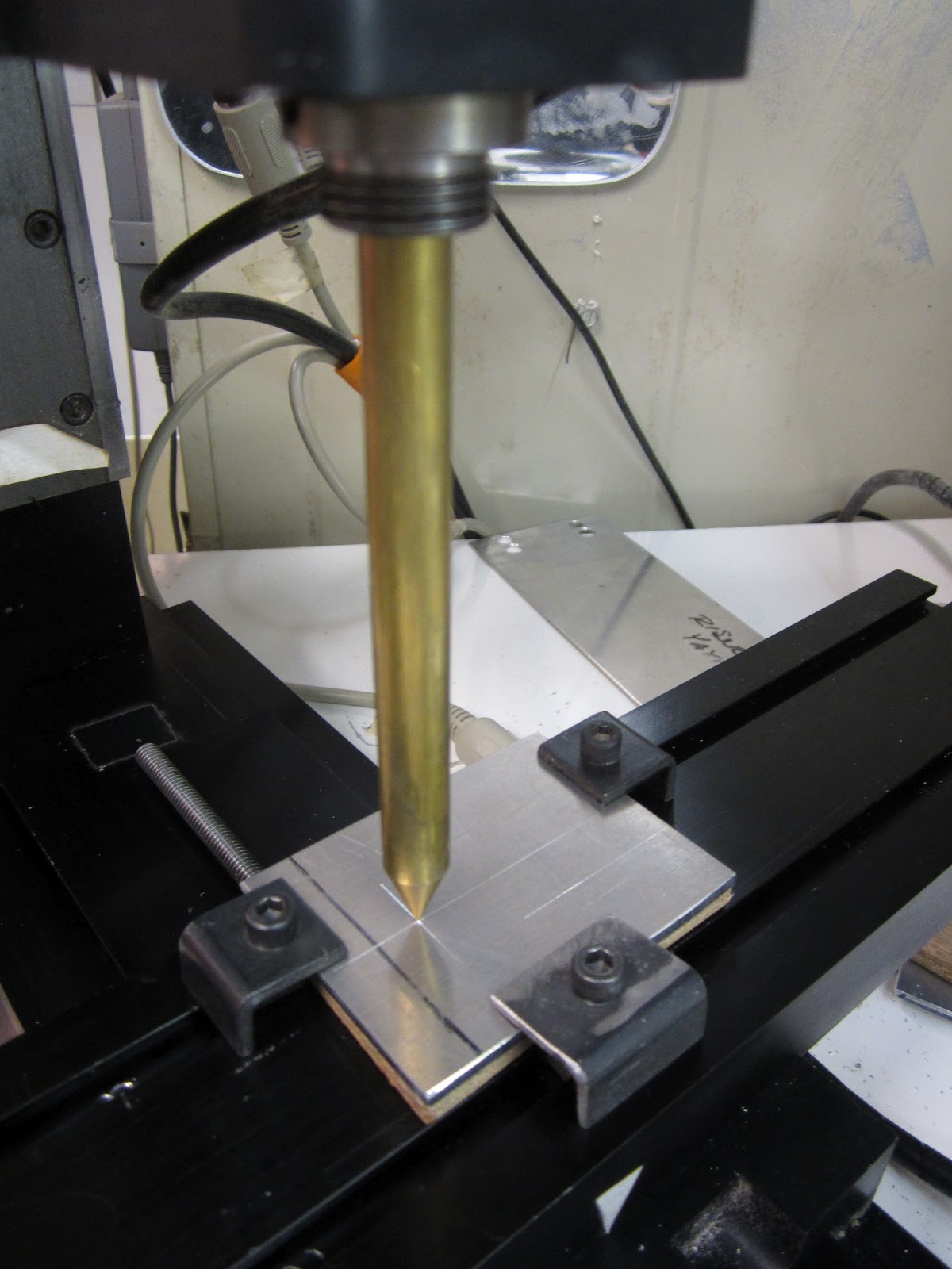 MI Shop Tools Inventions: Sherline Mill - Mechanical Center Finder