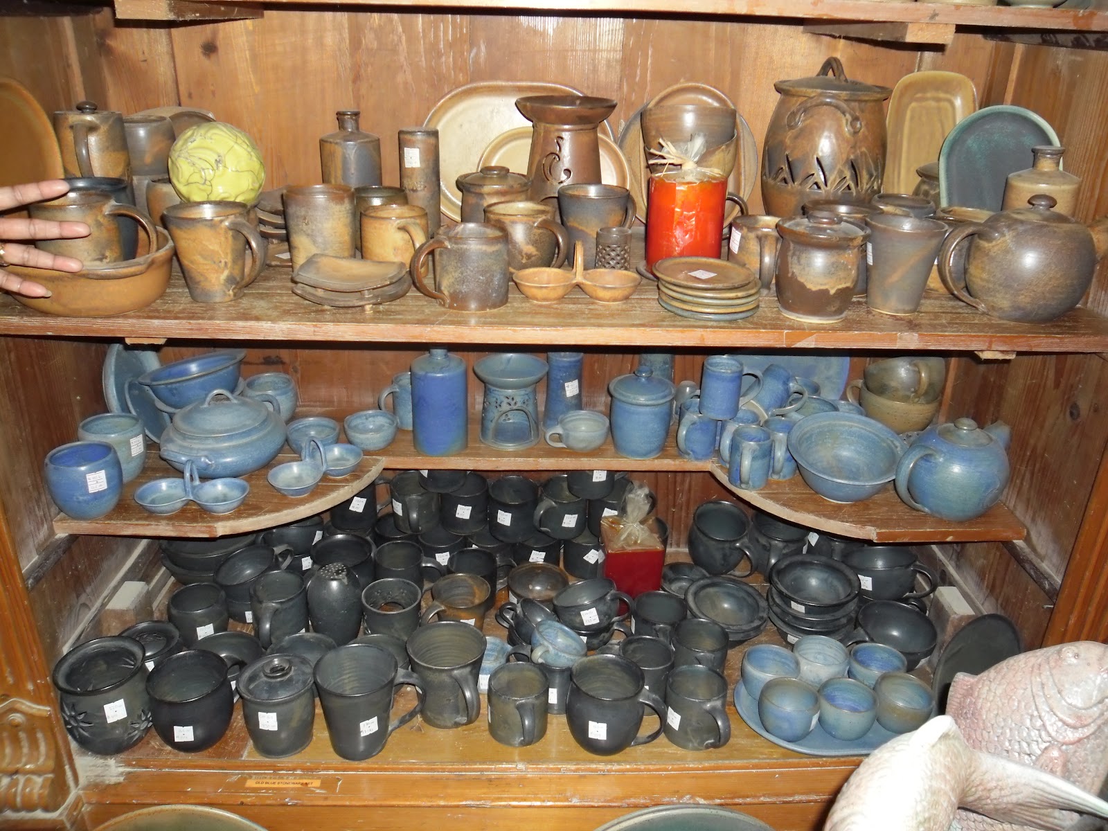 Lea Laddle: Cagayan de Oro: THE STONEWARE POTTERY