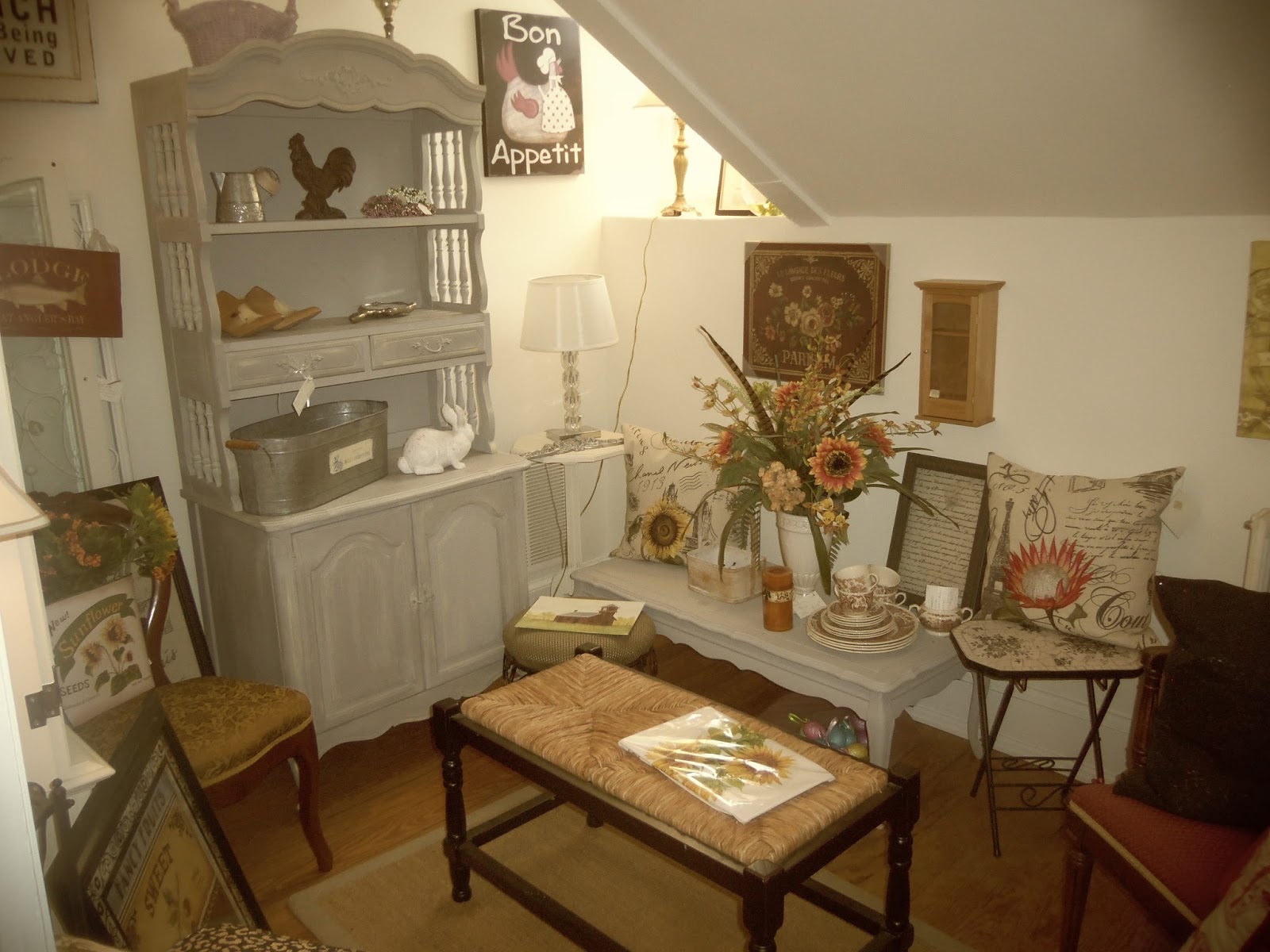 SereniTea-sb: TEA at the AYLESBURY TEA ROOM in LEESBURG, VIRGINIA