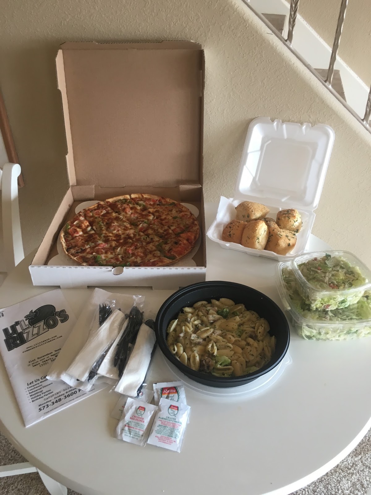7 Benefits of Ordering Takeout from Li'l Rizzo's