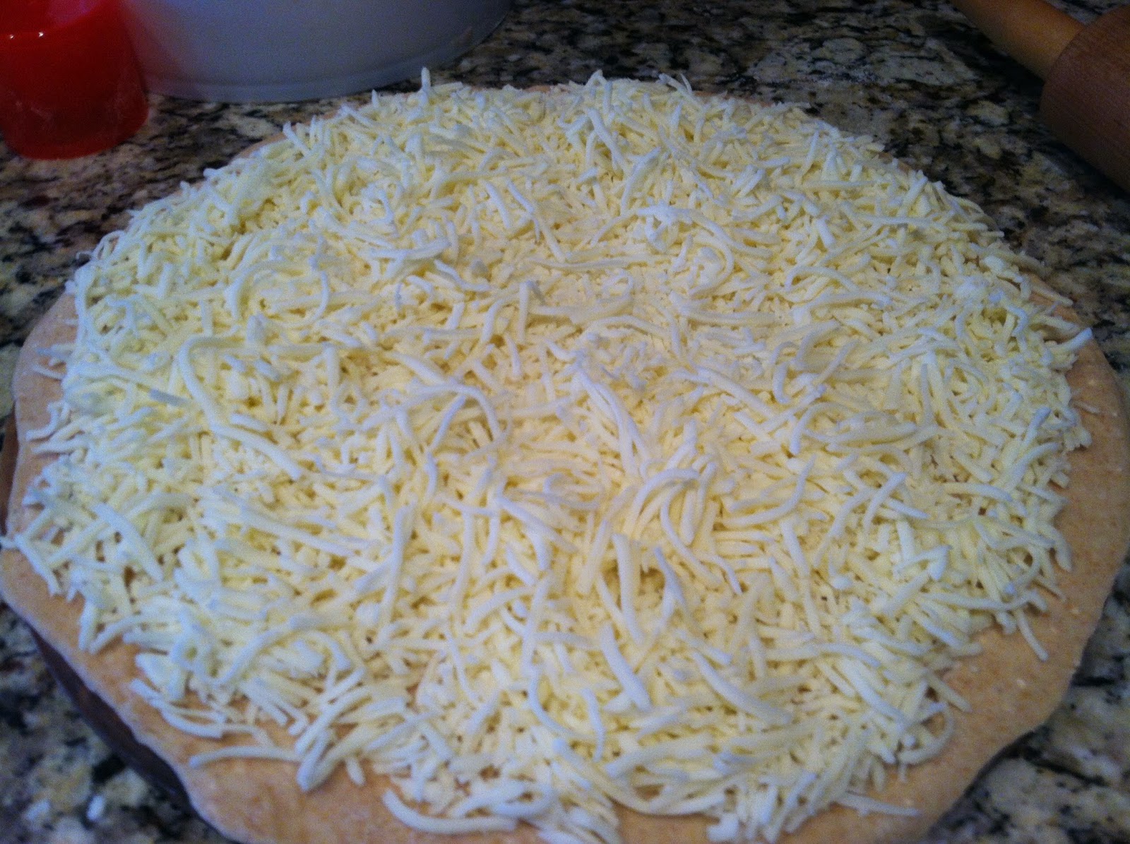 Lindsey's Kitchen: Cheese Pull-A-Part (From the Pie)