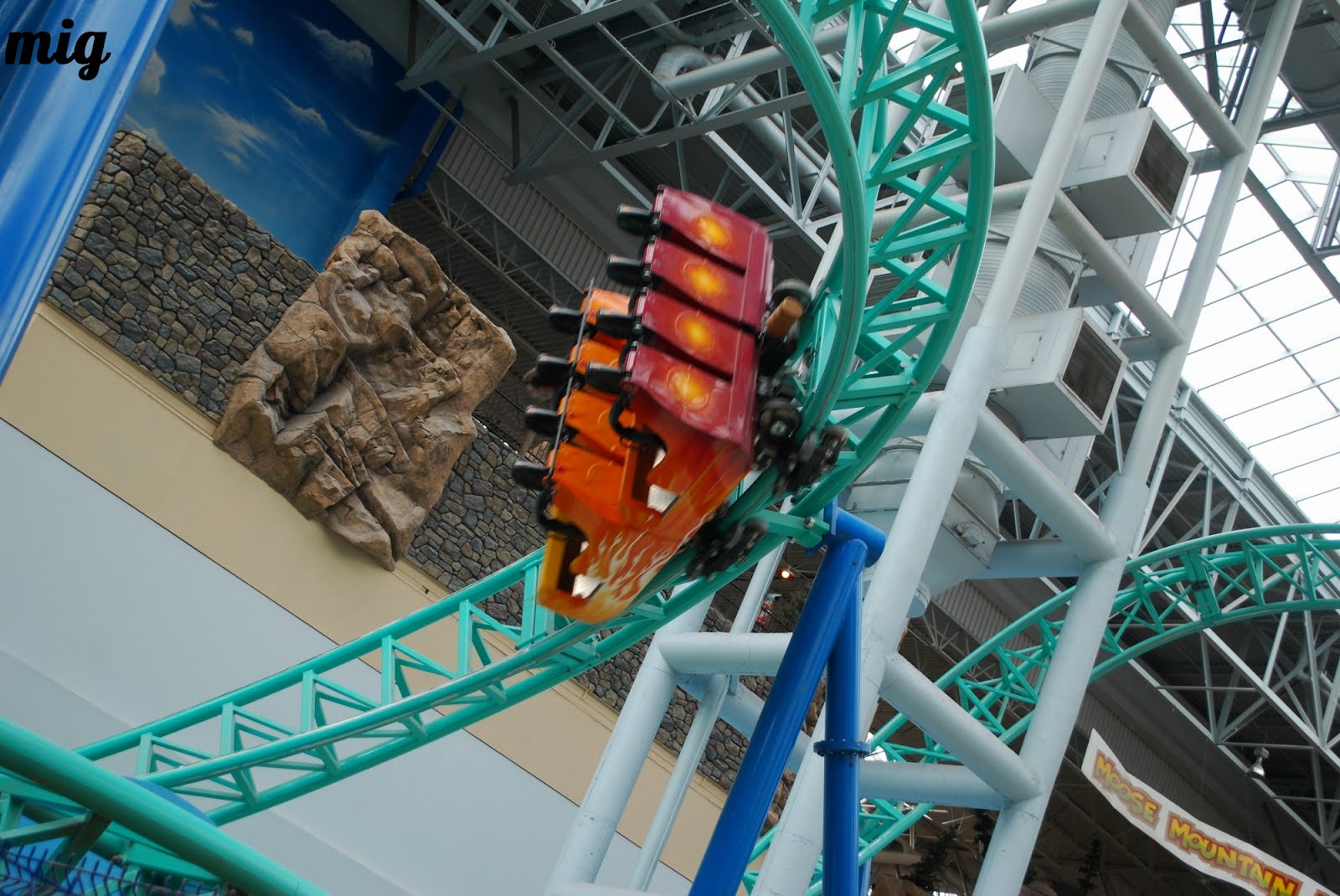 MidwestInfoGuide: Nickelodeon Universe (MOA)