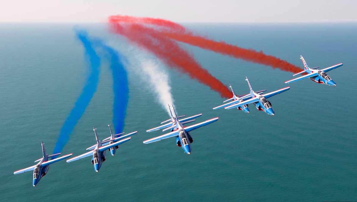 Asian Defence News: French Aerobatic Team @PAFofficiel over Cape ...