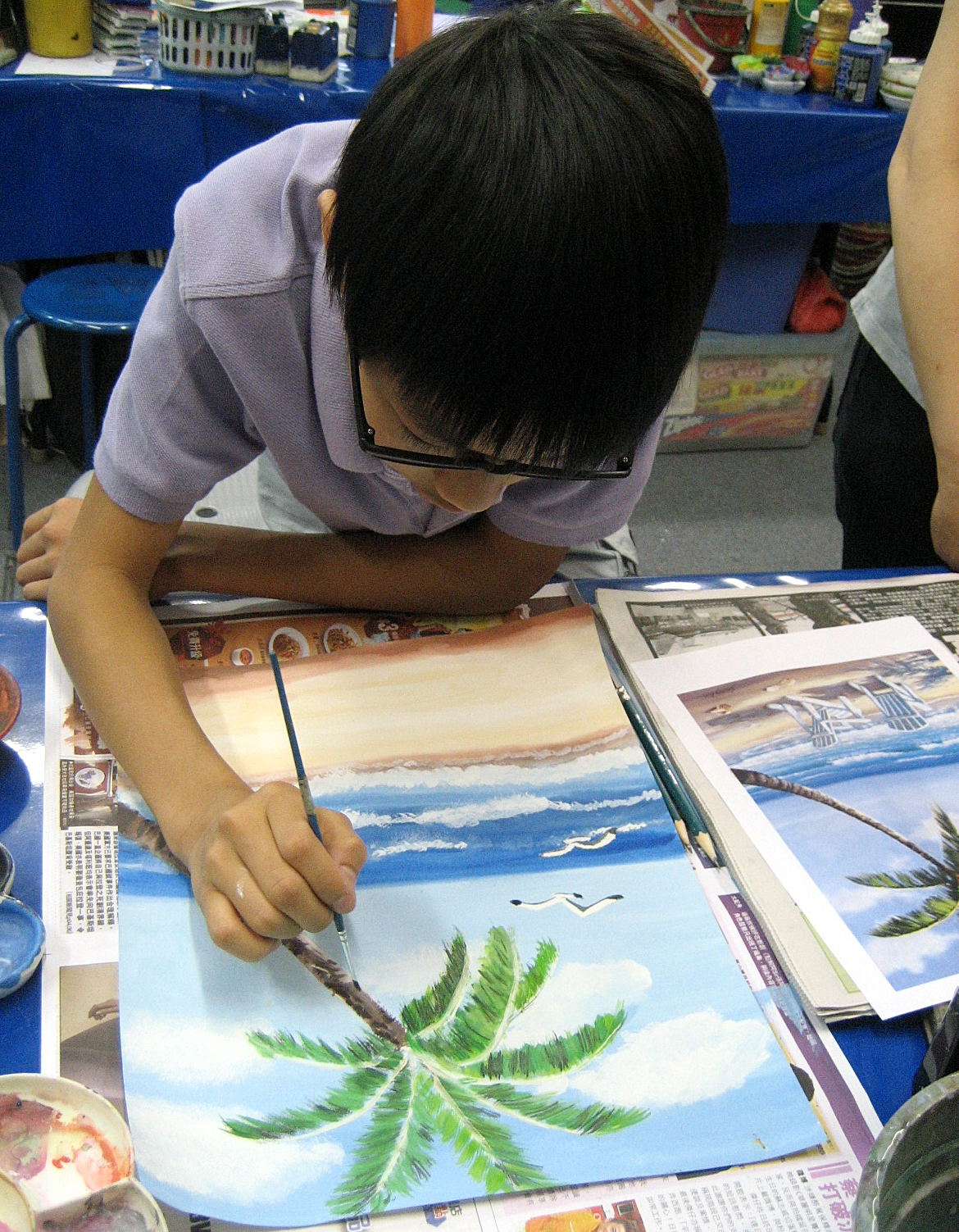 Visual art course for kids and adolecents: Regular visual arts classes